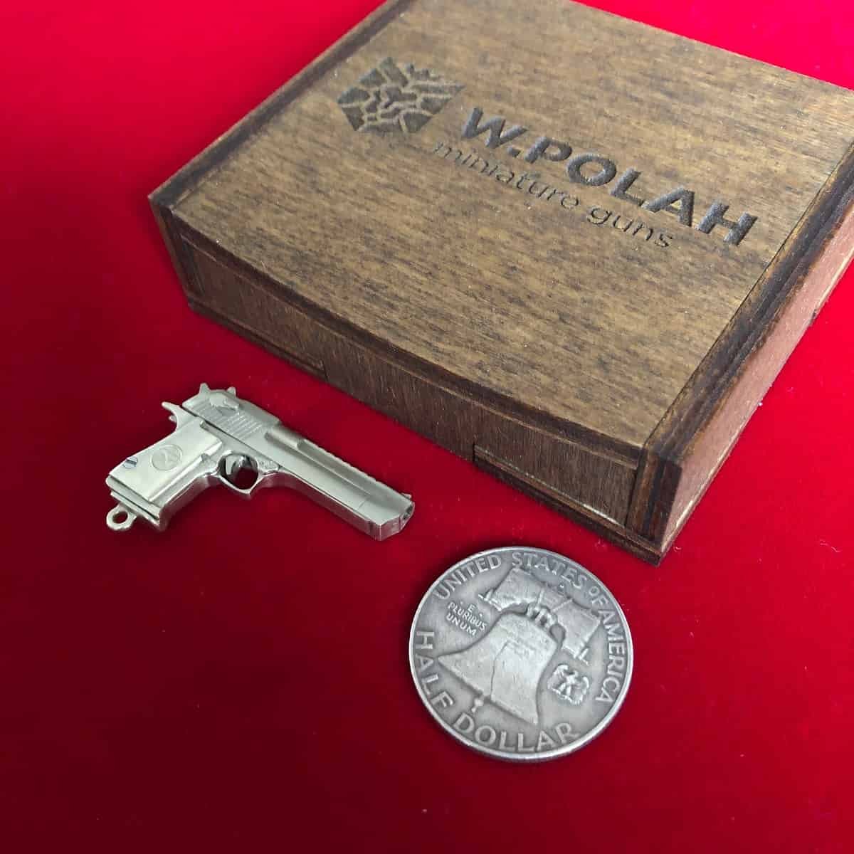 2mm pinfire gun Desert Eagle scale 1/6 | Metal scale model ⁄ W. Polah